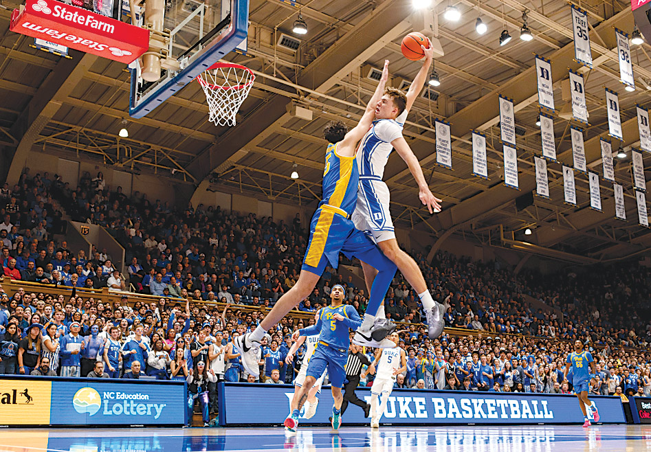 Duke topples Panthers | News, Sports, Jobs - Altoona Mirror